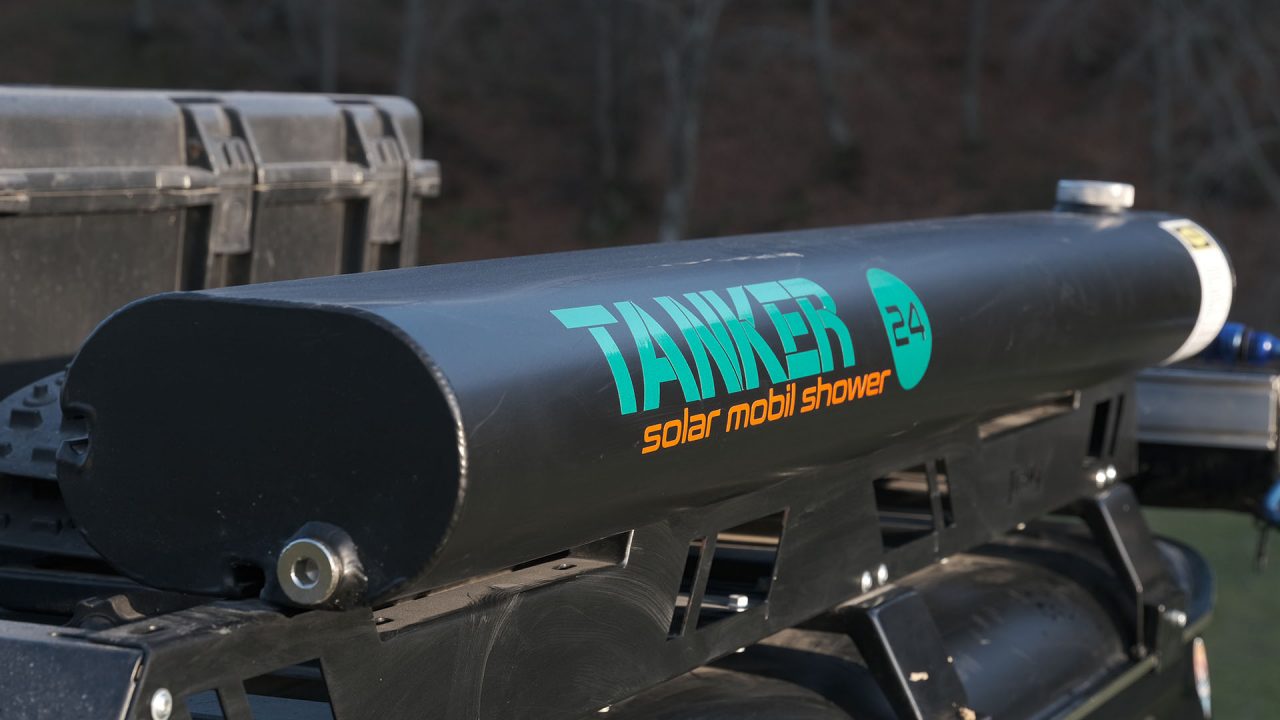 Tanker Solar Shower Camping Offroad - Off-Road ve Kamp tutkunları için ...
